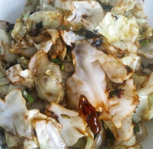 正宗火爆大头菜怎么做_大头菜为什么先焯水再炒-第2张图片-山城妙识 正宗火爆大头菜怎么做_大头菜为什么先焯水再炒-第2张图片-山城妙识