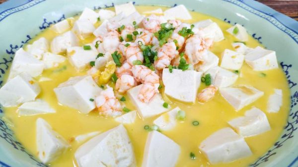 虾仁豆腐煲怎么做_虾仁豆腐煲热量高吗-第3张图片-山城妙识
