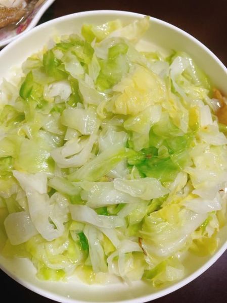 清炒包心菜怎么做_包心菜焯水还是不焯水-第1张图片-山城妙识 清炒包心菜怎么做_包心菜焯水还是不焯水-第1张图片-山城妙识