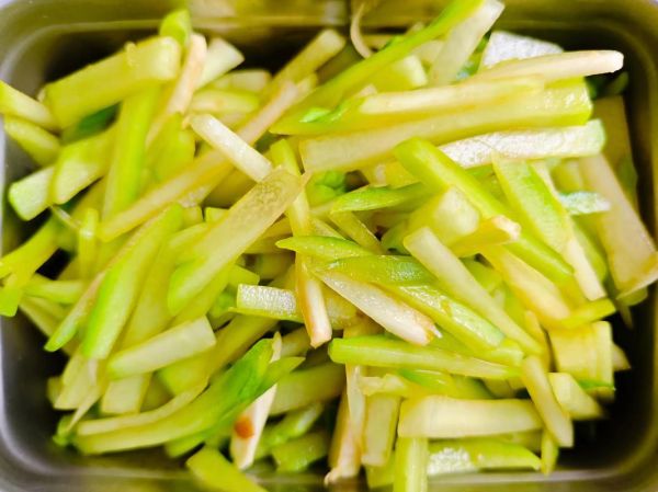 佛手瓜凉拌用焯水吗_佛手瓜凉拌要不要焯水-第3张图片-山城妙识