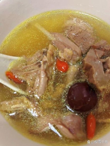 月子里喝鸽子汤回奶吗_鸽子汤回奶真相-第2张图片-山城妙识