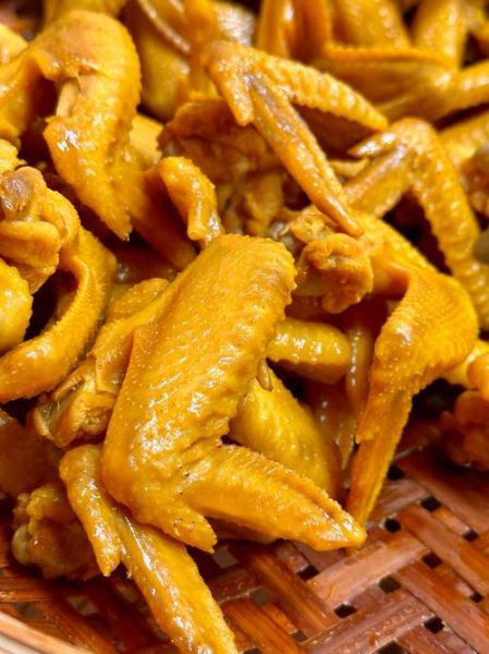 盐焗鸡翅怎么做皮才脆_盐焗鸡翅皮脆窍门-第1张图片-山城妙识