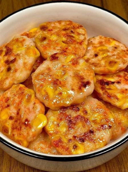 炸虾饼怎么调粉更脆_炸虾饼用什么粉最酥-第3张图片-山城妙识 炸虾饼怎么调粉更脆_炸虾饼用什么粉最酥-第3张图片-山城妙识