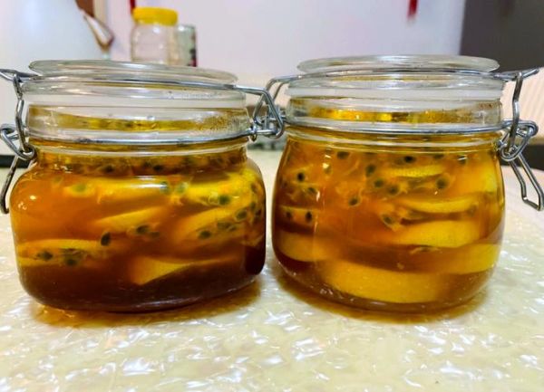 柠檬百香果蜂蜜茶怎么做_能放多久-第3张图片-山城妙识