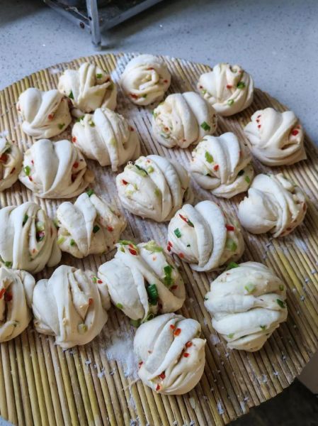 油卷馍怎么做_油卷馍花样做法大全-第1张图片-山城妙识 油卷馍怎么做_油卷馍花样做法大全-第1张图片-山城妙识