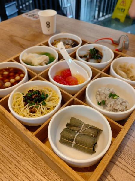 中国美食小吃有哪些_哪些小吃最地道-第1张图片-山城妙识