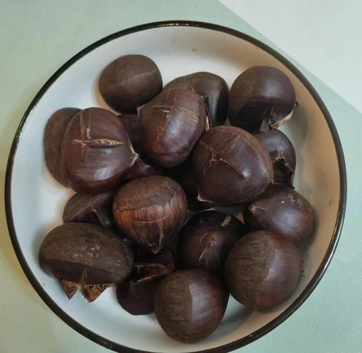 大栗子怎么煮_大栗子煮多久才软糯-第1张图片-山城妙识