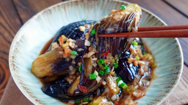 油淋茄子怎么做_餐馆油淋茄子秘诀-第1张图片-山城妙识