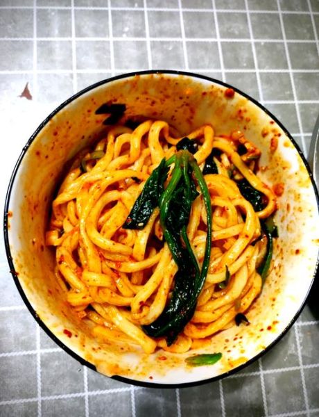 拉条怎么做才筋道_拉条和面比例是多少-第2张图片-山城妙识