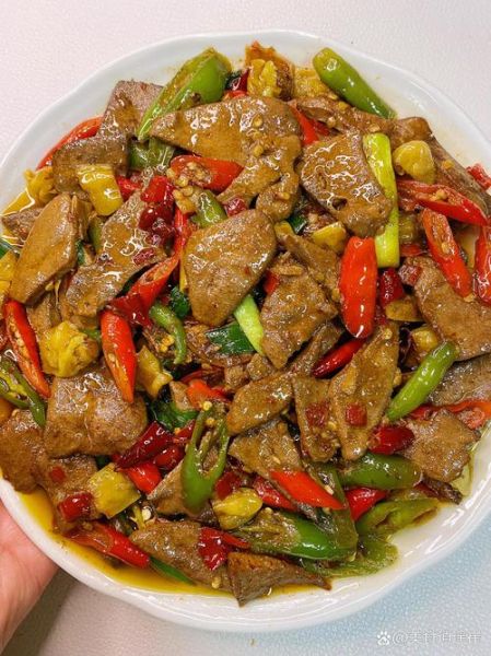 猪肝怎么炒好吃又嫩_猪肝炒之前怎么处理-第1张图片-山城妙识
