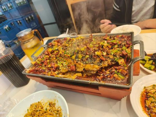 烤鱼配菜有哪些_烤鱼配菜怎么选-第2张图片-山城妙识