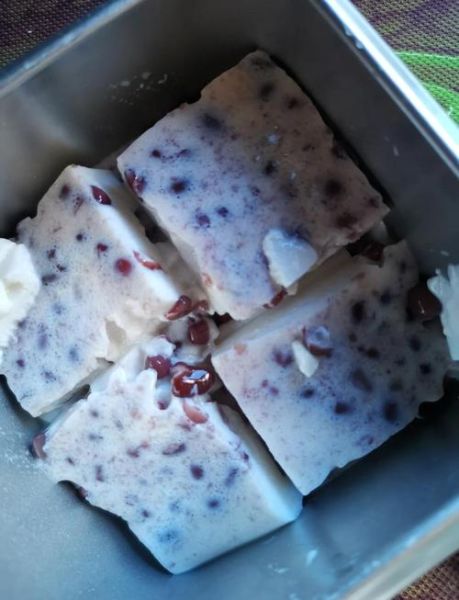 红豆椰汁糕怎么做_红豆椰汁糕要蒸多久-第1张图片-山城妙识