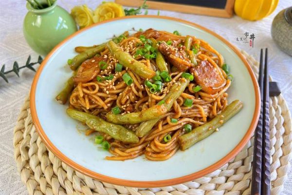 焖面怎么做全过程_焖面家常做法视频教学-第1张图片-山城妙识