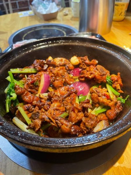 重庆鸡公煲是谁发明的_重庆鸡公煲创始人是谁-第1张图片-山城妙识 重庆鸡公煲是谁发明的_重庆鸡公煲创始人是谁-第1张图片-山城妙识