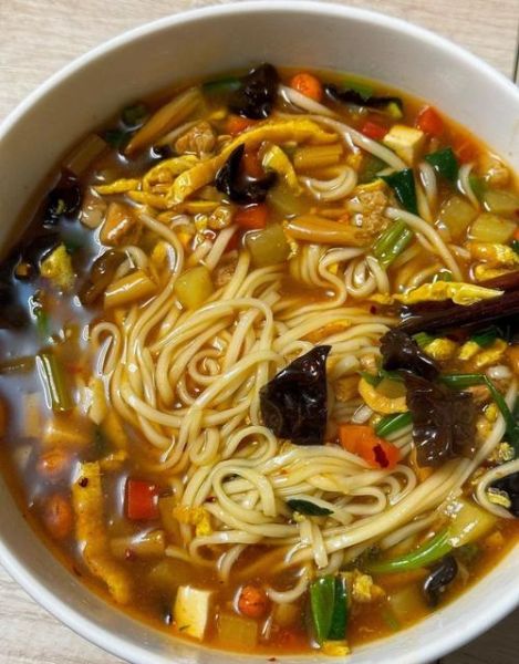 甘肃臊子面家常做法_正宗臊子面怎么做-第1张图片-山城妙识 甘肃臊子面家常做法_正宗臊子面怎么做-第1张图片-山城妙识