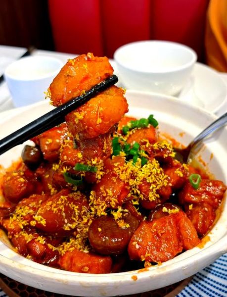 板栗红烧肉怎么做_最正宗的做法-第1张图片-山城妙识 板栗红烧肉怎么做_最正宗的做法-第1张图片-山城妙识