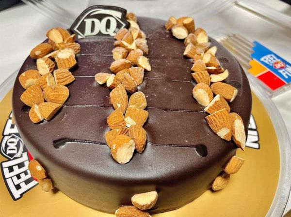 dq冰激凌蛋糕多少钱_怎么订最划算-第1张图片-山城妙识
