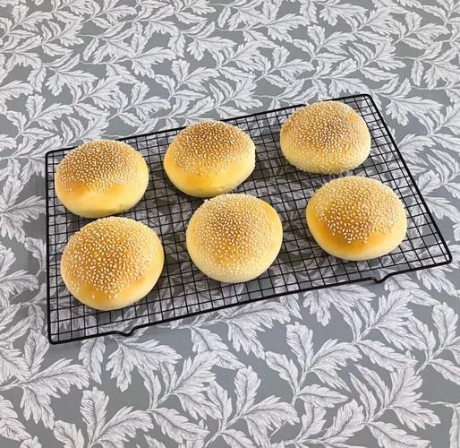 汉堡坯子怎么做_汉堡面包胚配方比例-第3张图片-山城妙识 汉堡坯子怎么做_汉堡面包胚配方比例-第3张图片-山城妙识