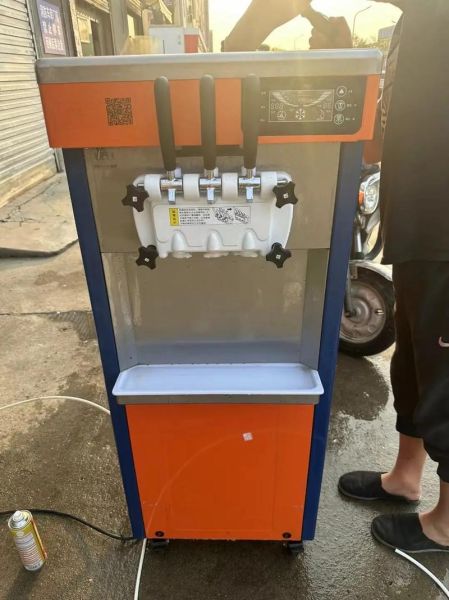 二手冰淇淋机转让_二手冰淇淋机多少钱-第1张图片-山城妙识