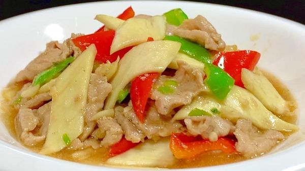 茭白炒肉片怎么炒才嫩_茭白炒肉片需要焯水吗-第1张图片-山城妙识