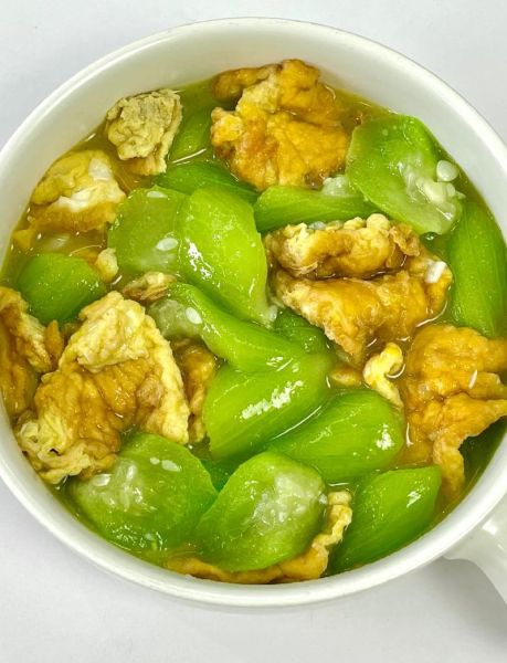 丝瓜炒鸡蛋怎么做_丝瓜炒鸡蛋家常做法-第1张图片-山城妙识 丝瓜炒鸡蛋怎么做_丝瓜炒鸡蛋家常做法-第1张图片-山城妙识