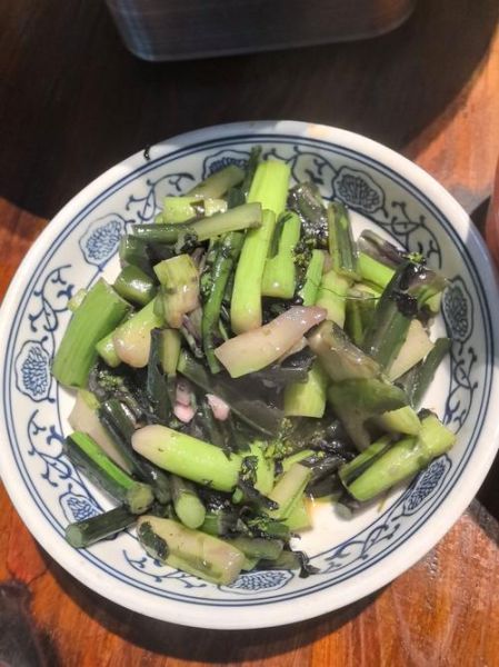 炒红菜苔怎么炒好吃_红菜苔焯水还是不焯水-第2张图片-山城妙识 炒红菜苔怎么炒好吃_红菜苔焯水还是不焯水-第2张图片-山城妙识