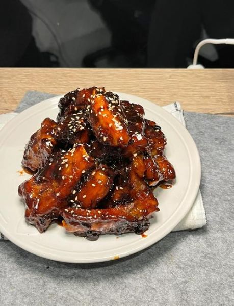 糖醋小排怎么烧_糖醋小排的做法步骤-第1张图片-山城妙识