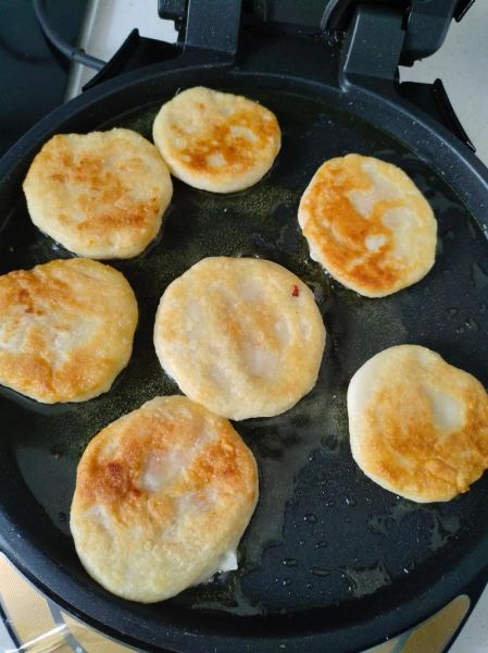 红薯饼怎么做_红薯饼用什么面粉-第2张图片-山城妙识