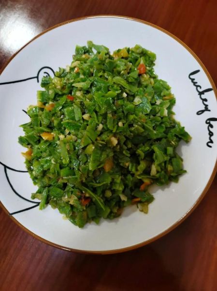 炒丝瓜皮怎么做_丝瓜皮可以吃吗-第3张图片-山城妙识