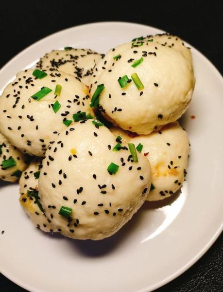 生煎馒头怎么做好吃_生煎馒头底部金黄技巧-第2张图片-山城妙识 生煎馒头怎么做好吃_生煎馒头底部金黄技巧-第2张图片-山城妙识