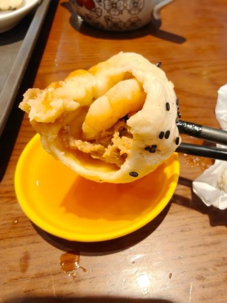 生煎馒头怎么做好吃_生煎馒头底部金黄技巧-第3张图片-山城妙识 生煎馒头怎么做好吃_生煎馒头底部金黄技巧-第3张图片-山城妙识
