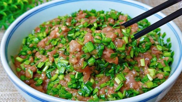 怎样拌饺子馅才好吃_饺子馅怎么调才鲜嫩多汁-第3张图片-山城妙识