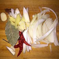 安康鱼肝怎么做好吃_安康鱼肝做法大全-第2张图片-山城妙识