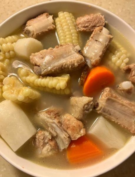 排骨汤怎么炖成奶白色_排骨汤奶白色技巧-第1张图片-山城妙识 排骨汤怎么炖成奶白色_排骨汤奶白色技巧-第1张图片-山城妙识