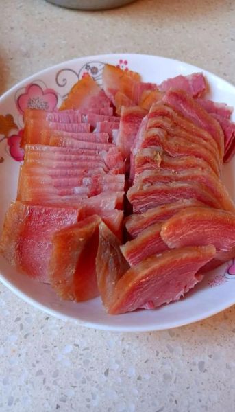 宣威火腿怎么炒好吃_宣威火腿家常做法-第1张图片-山城妙识 宣威火腿怎么炒好吃_宣威火腿家常做法-第1张图片-山城妙识