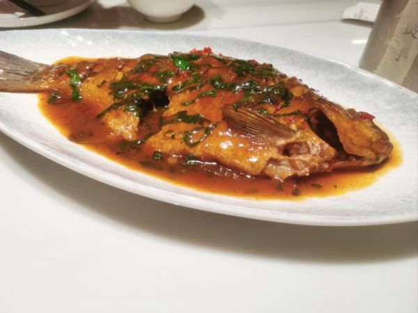 红烧武昌鱼怎么做_家常红烧武昌鱼的做法步骤-第2张图片-山城妙识 红烧武昌鱼怎么做_家常红烧武昌鱼的做法步骤-第2张图片-山城妙识