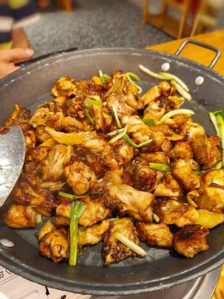 爆炒鸡肉怎么做好吃_爆炒鸡肉的秘诀是什么-第2张图片-山城妙识