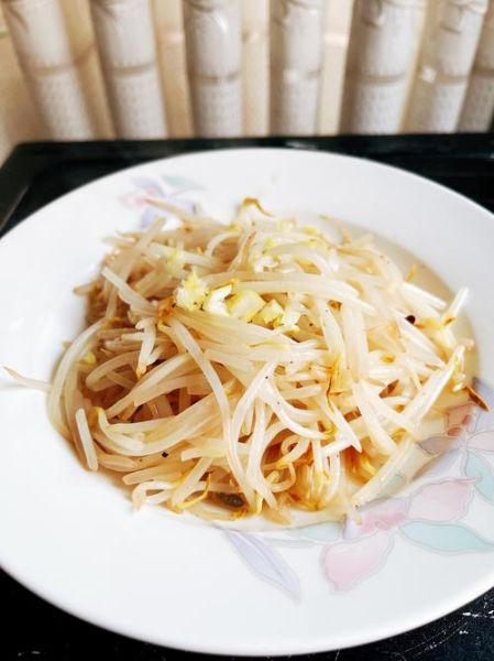 炝豆芽怎么炒好吃_家常炝豆芽的做法窍门-第1张图片-山城妙识 炝豆芽怎么炒好吃_家常炝豆芽的做法窍门-第1张图片-山城妙识