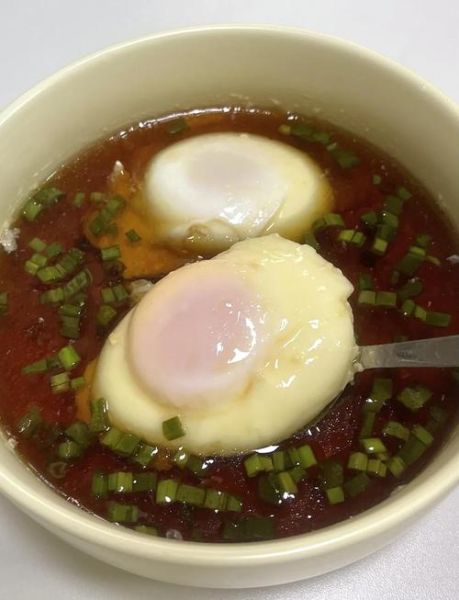 煎荷包蛋不粘锅的技巧_煎荷包蛋如何保持溏心-第2张图片-山城妙识