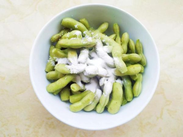 煮毛豆不变色的方法_为什么煮毛豆会发黄-第3张图片-山城妙识