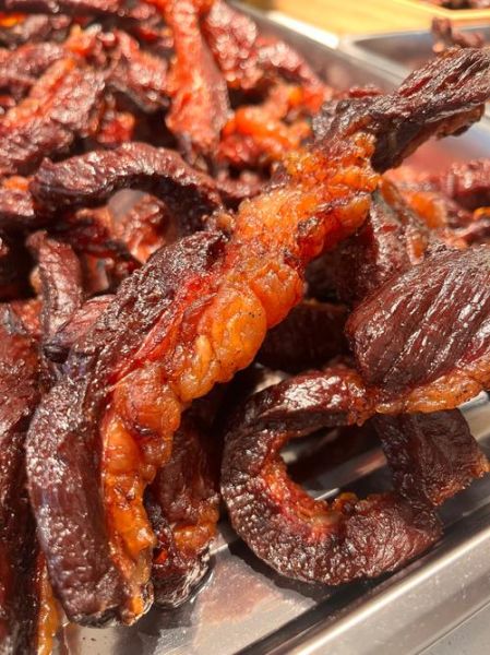 自制牛肉干用哪个部位_牛肉干选什么肉最好-第1张图片-山城妙识