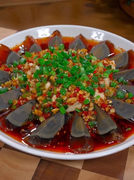 皮蛋怎么做好吃_皮蛋凉菜怎么做-第1张图片-山城妙识 皮蛋怎么做好吃_皮蛋凉菜怎么做-第1张图片-山城妙识