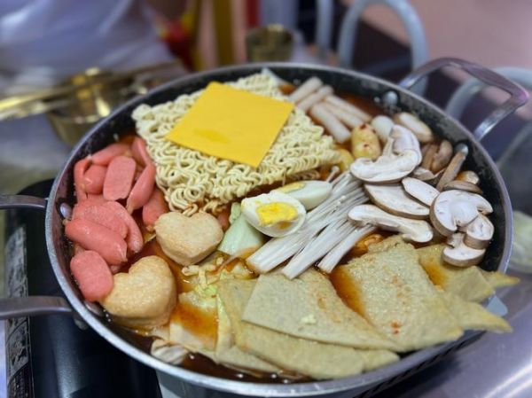 部队火锅材料清单大全_部队火锅怎么搭配-第1张图片-山城妙识 部队火锅材料清单大全_部队火锅怎么搭配-第1张图片-山城妙识