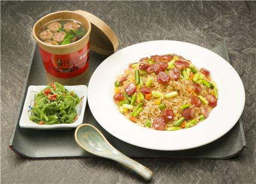 约饭易拉罐茶油炒饭加盟费多少_加盟流程详解-第2张图片-山城妙识 约饭易拉罐茶油炒饭加盟费多少_加盟流程详解-第2张图片-山城妙识