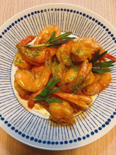 咖喱虾怎么做法_咖喱虾的家常做法-第1张图片-山城妙识