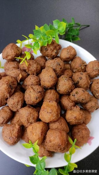 炸肉丸子怎么做_炸肉丸子为什么散-第3张图片-山城妙识