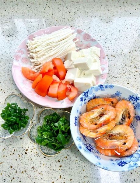 茄汁大虾的营养价值_茄汁大虾怎么做才健康-第3张图片-山城妙识