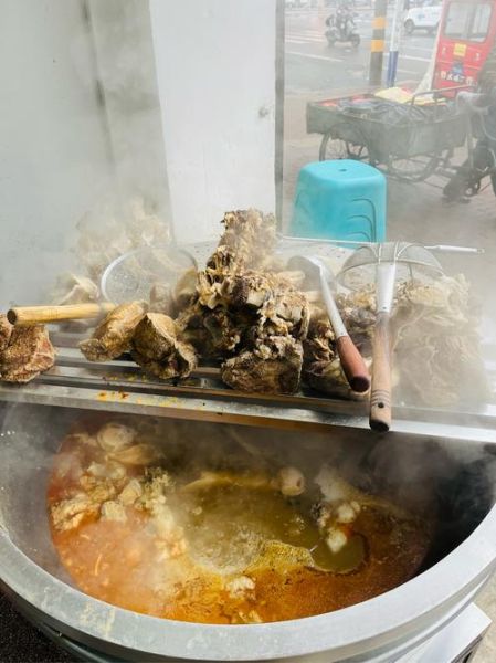 淮南牛肉汤利润怎么样_开店一年能赚多少钱-第1张图片-山城妙识