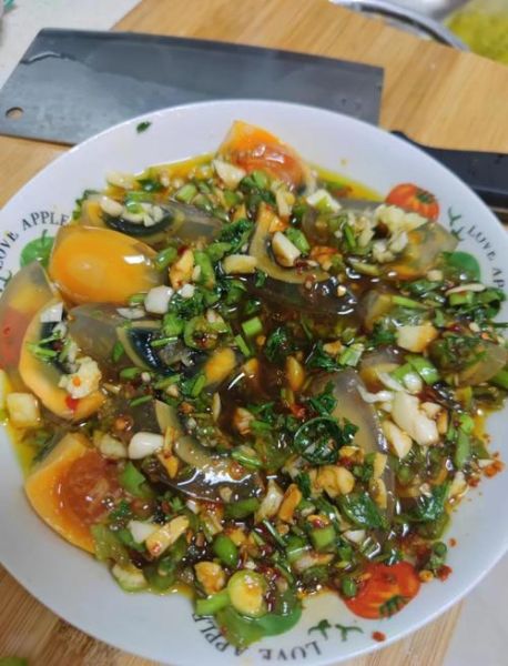 变蛋怎么做好吃_变蛋凉菜怎么做-第3张图片-山城妙识