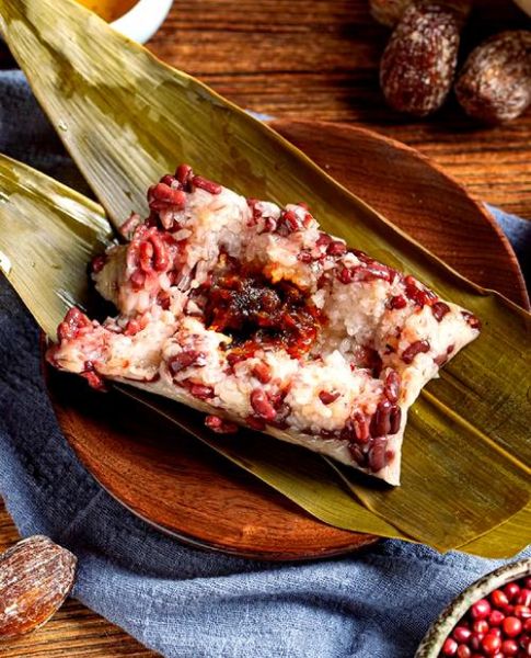 嘉兴肉粽子怎么做_嘉兴肉粽子做法视频-第1张图片-山城妙识 嘉兴肉粽子怎么做_嘉兴肉粽子做法视频-第1张图片-山城妙识